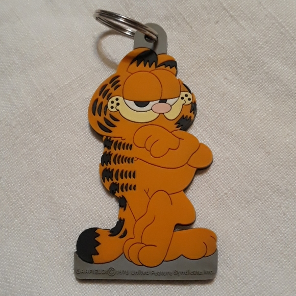 Garfield | Other | Vintage Garfield 978 Rubber Key Ring | Poshmark